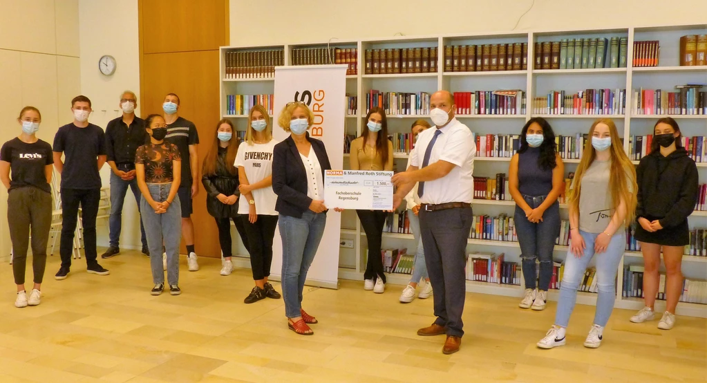 Regensburg: Norma-Spende an FOSBOS | TVA