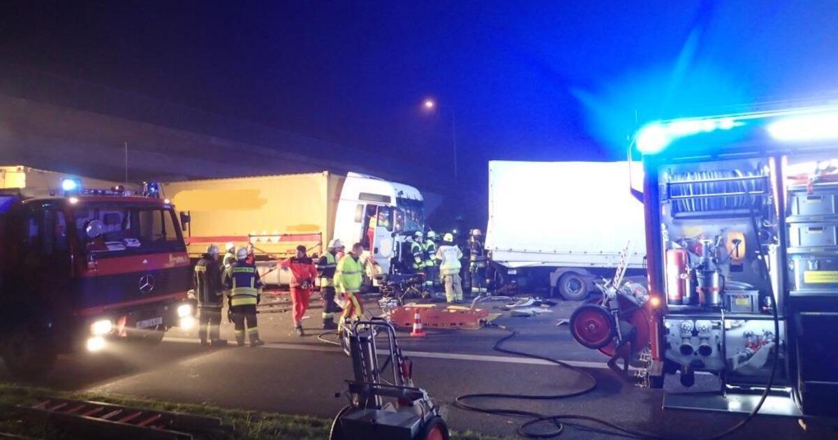 Spannende Unfall Bei Regensburg Heute Bilder